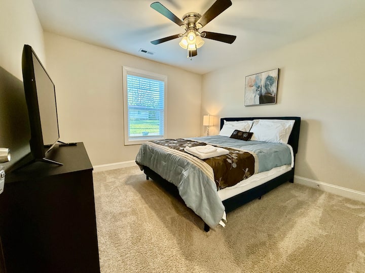 20% Off Monthly Stay! Room Peace Brand New Home! - Gastonia, NC