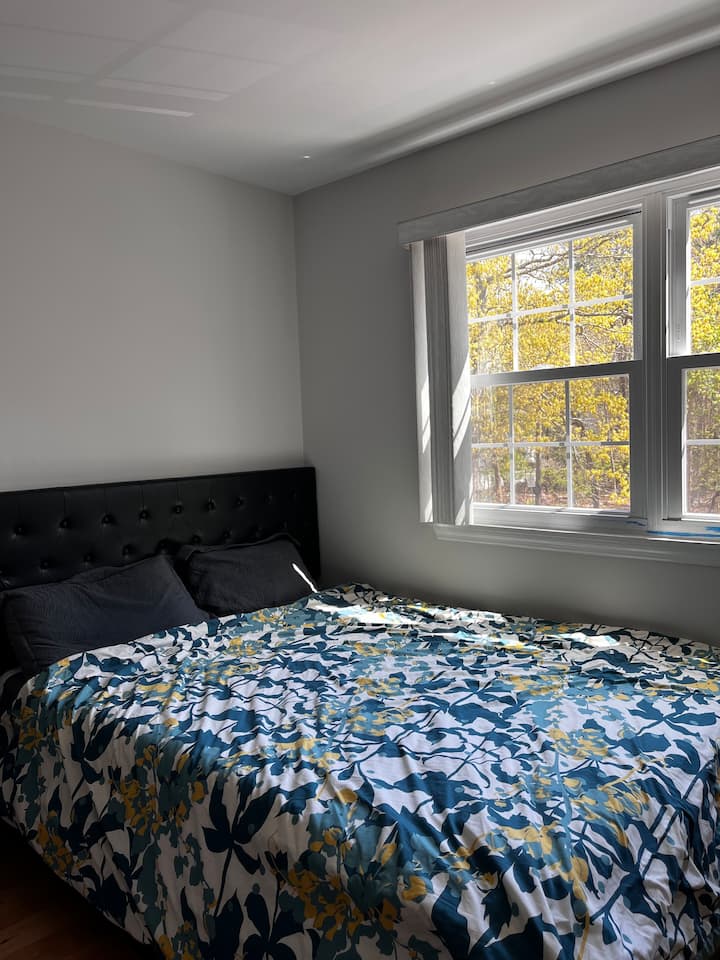A Serene One Bedroom In The Village Of Patchogue - Patchogue, NY