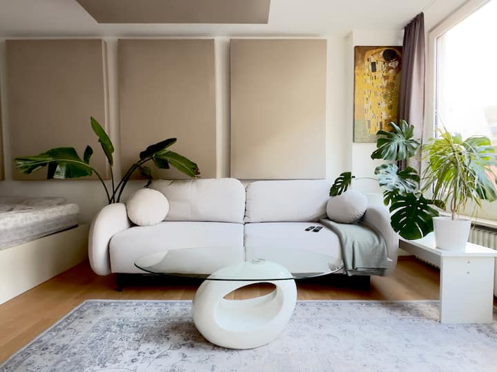 Studio Apartment In Prime Location In Cologne - Colonia