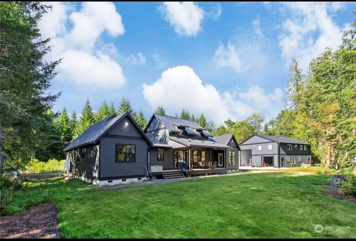 ~Riverfront Lodge & Guesthouse~ 3pm Check-in&out! - Washington State