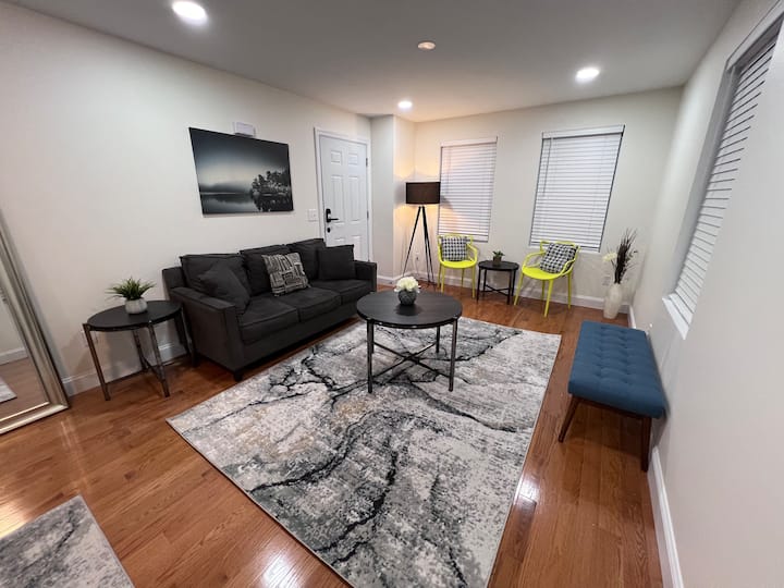 House In Providence- Close To Pc & La Salle - Providence