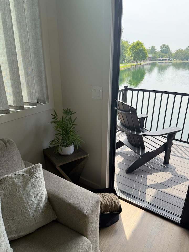 Waterfront Rockwood Tiny Home At Red Run- Site 114 - Denver, PA