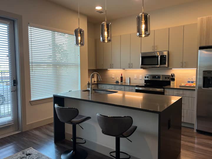 Upscale 1bedroom - Irving, TX