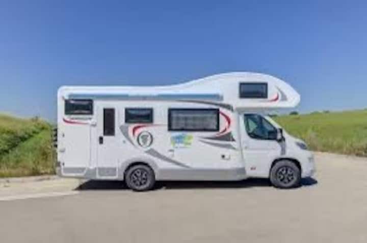 Autocaravanas De 6 Y 7 Plazas - Caldes de Montbui