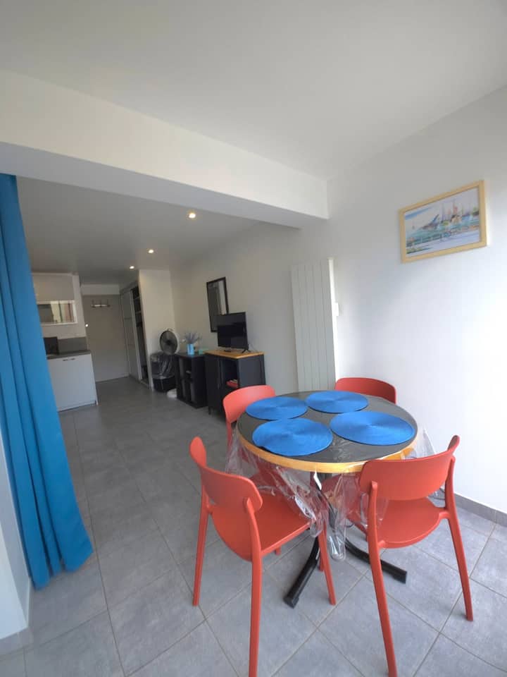 Cap Le Môle Studio 4 Pers/ Plage 100m/ Parking - Agde