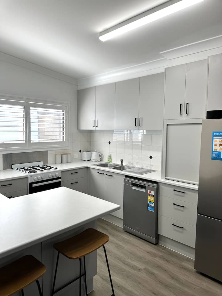 Stay On San Mateo- 3 Bedroom - Mildura - Mildura