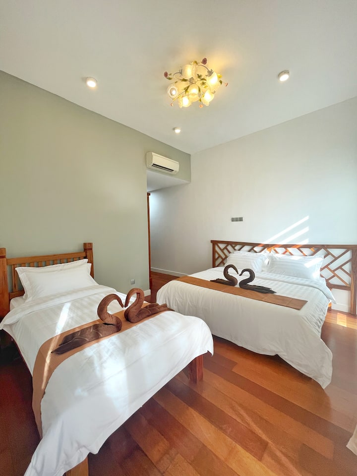 Ezyhouz / Imago The Loft / Luxury Pool Garden 8pax - Kota Kinabalu