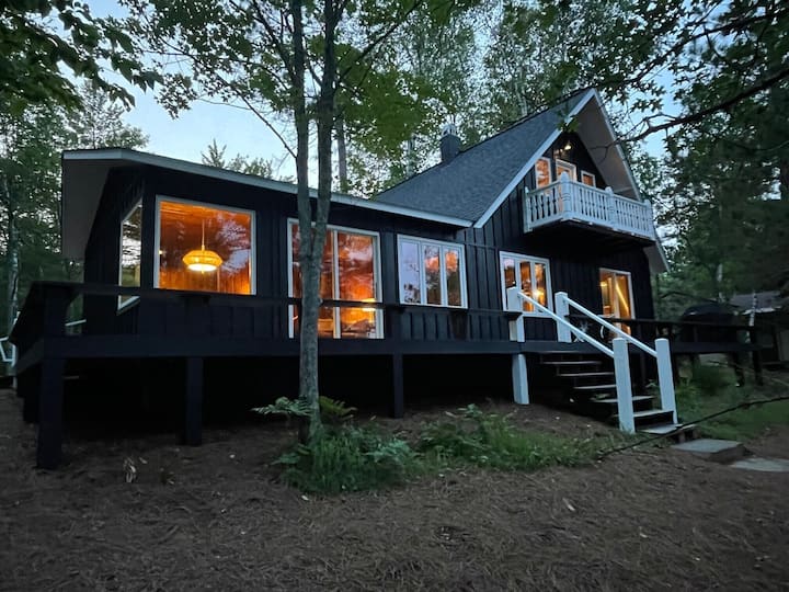 Charming 3 Bedroom Cabin With Pontoon Boat - Crosslake, MN