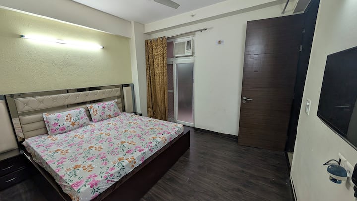 Jnb's Homely Stay - Noida