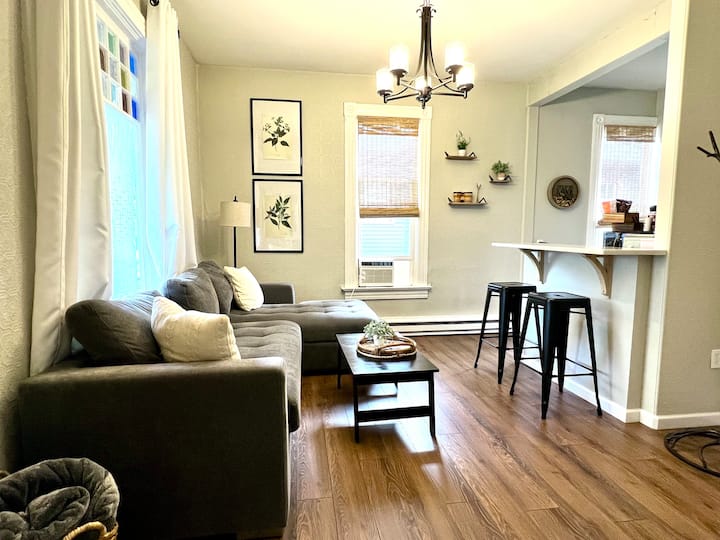 The Flat On 5th-walk To Dt! - Coeur d'Alene, ID