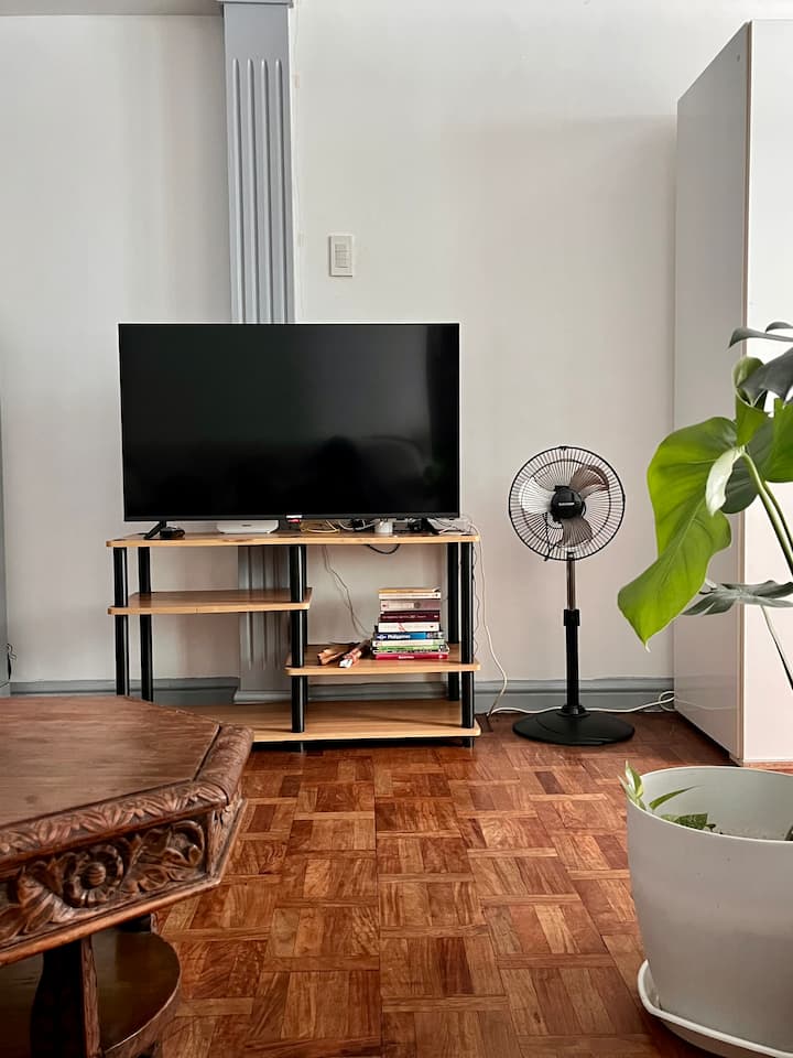 Cozy Studio W Balcony In The Heart Of Poblacion - Makati