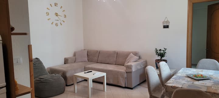 Fred's Apartment - Argirocastro