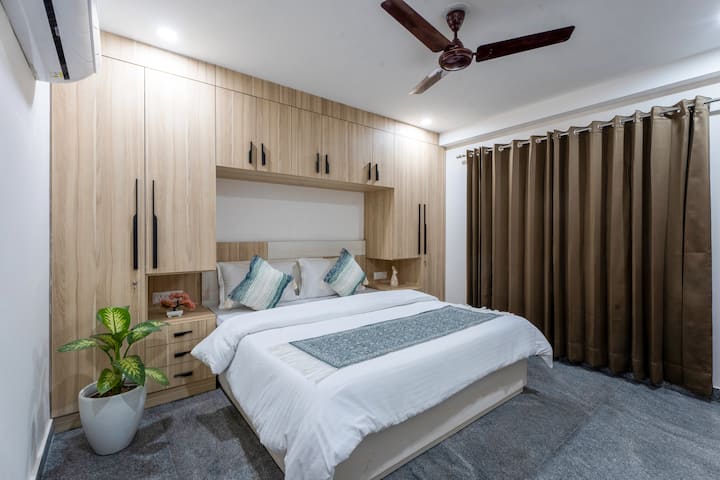 Radiant Apartment @ 1bhk Nr Artemis & Medanta - Gurugram