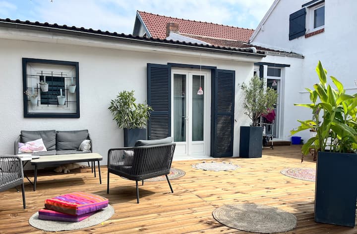 Jolie Maison De Ville - Saran