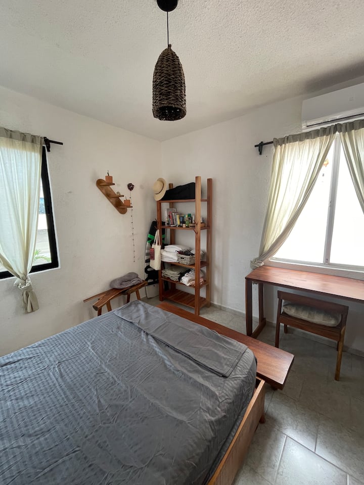 Beautiful Townhouse With Backyard & Beach Nearby - Playa del Carmen