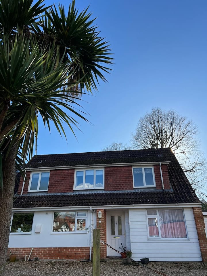 Oak Tree Rooms (5) - Brockenhurst