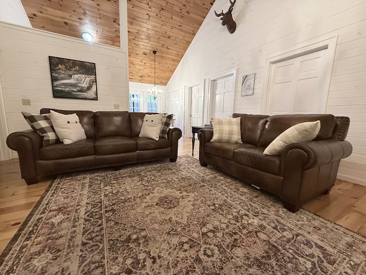 Loriscott Lodge Close To Mentone Camps! - Mentone, AL
