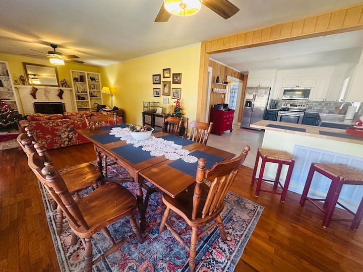 4br Family Farm Stay | Animals & Fire Pit - Hot Springs, AR