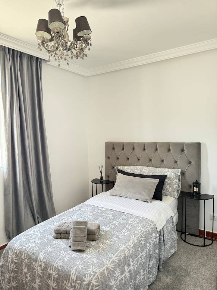 Habitación Para Nómada Digital - Marbella