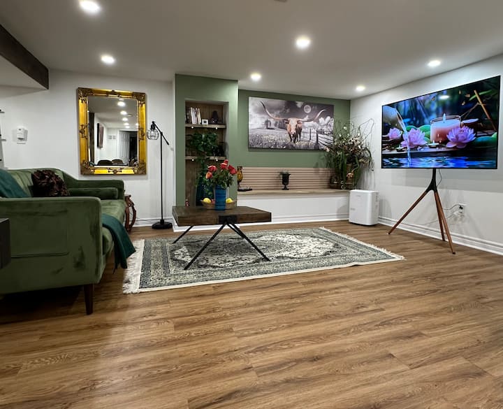 Cozy Private Retreat Walk To Shops & Cafés - Aurora