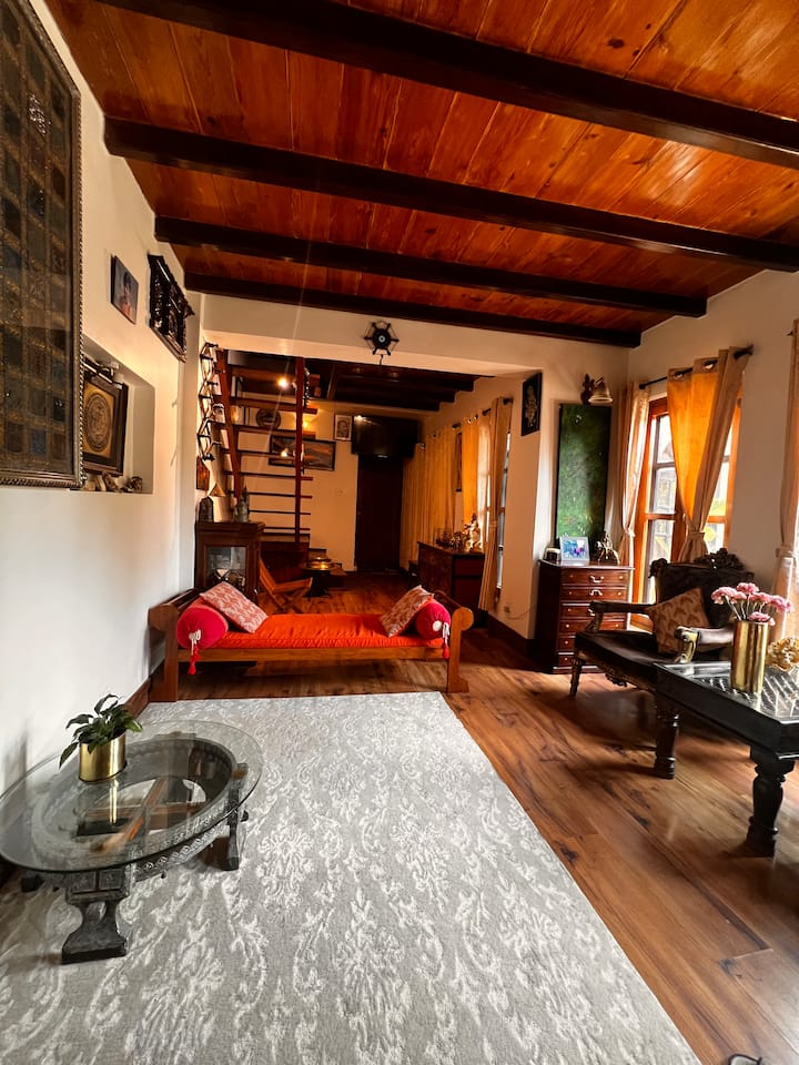 Traditional Home In Kathmandu - Kathmandu