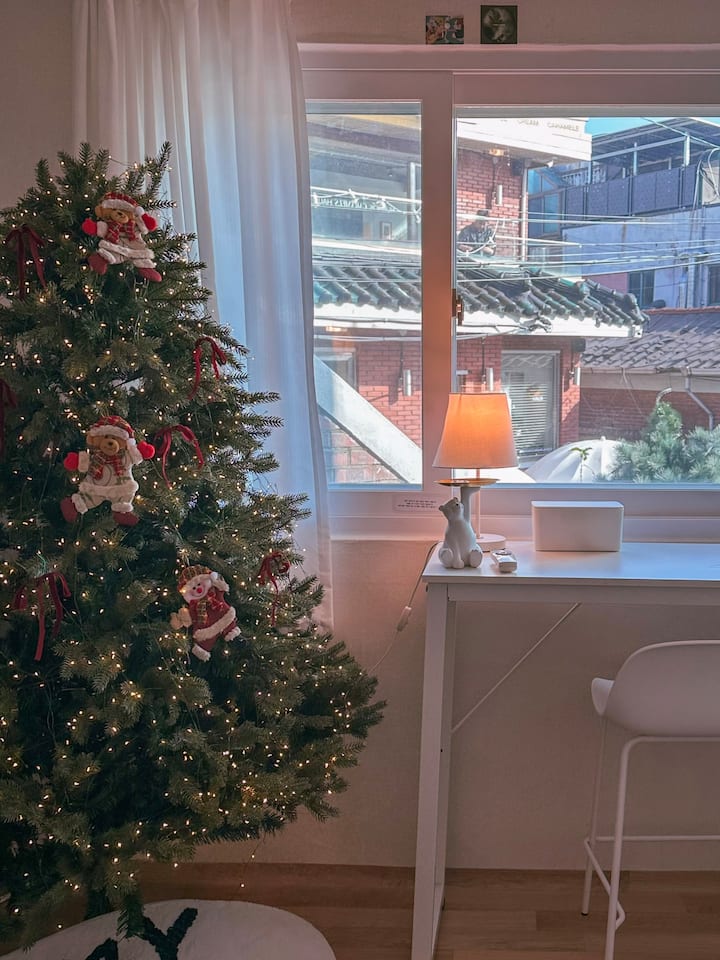 행궁꿈자리_꿈 #행리단길10초컷 #최고의위치 #크리스마스트리 #폴라로이드_대여 - Suwon-si