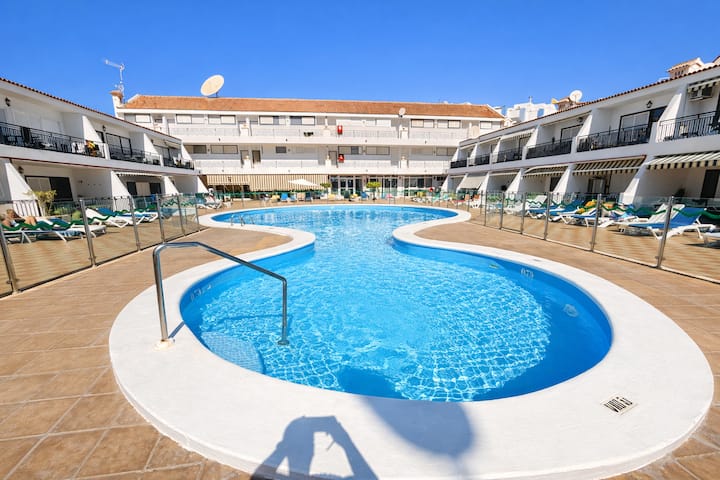 Luminoso Apartamento De 1 Hab. Y Piscina - Los Cristianos