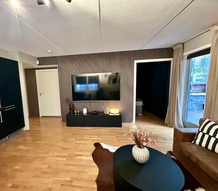 Oslo Sentrum, 2-roms, Privat Hage - Oslo
