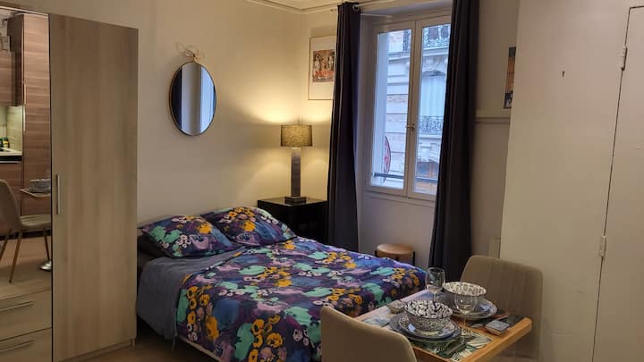Charmant Studio Aux Batignolles - Paris