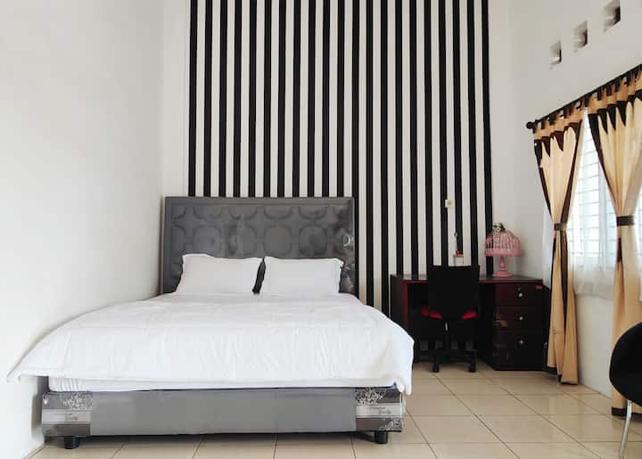 Rumah Sewa Di Gedung Johor - メダン