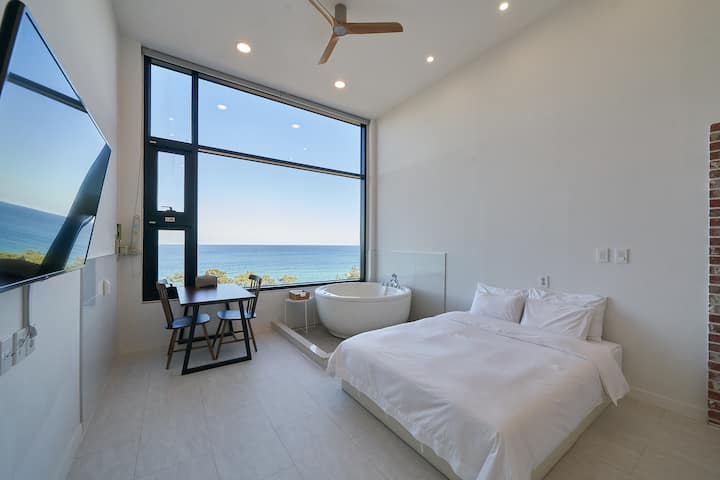 강릉 오션뷰 스파와 함께 바다에 머무는 공간, 301호 - Gangneung-si