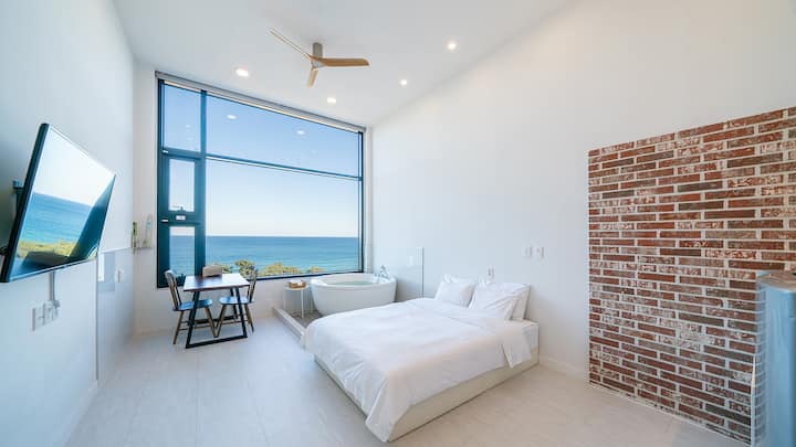 강릉 오션뷰 스파와 함께 바다에 머무는 공간, 301호 - Gangneung-si