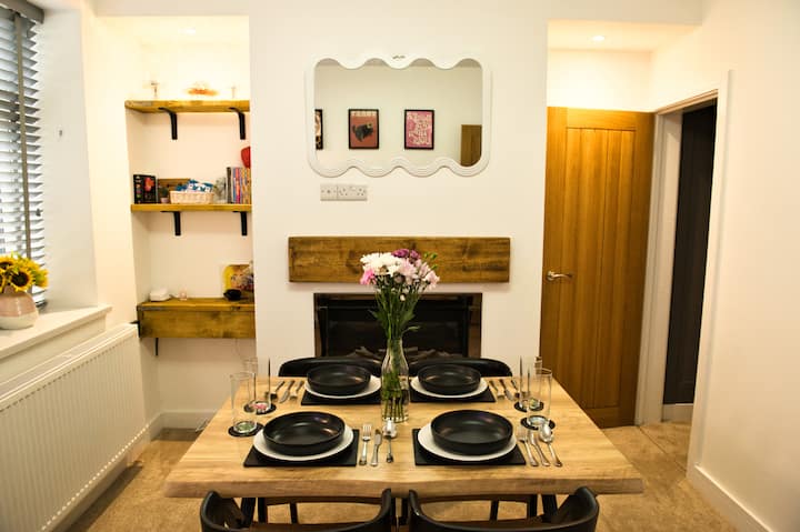 Quirky & Comfortable Residence. - Maryport