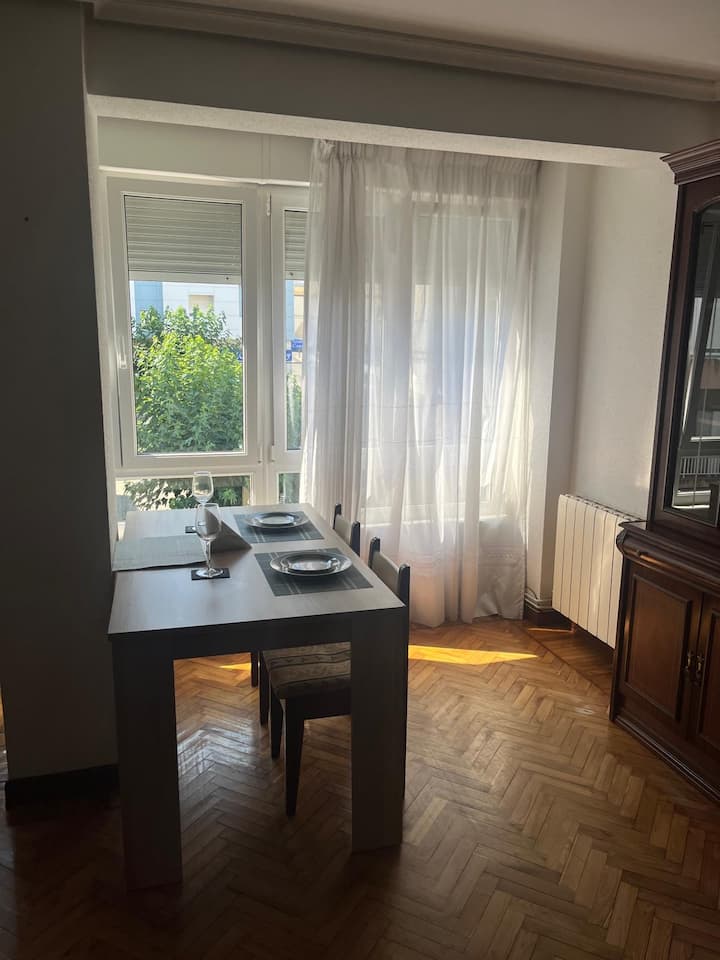Piso De Ubicación Perfecta ! - Santander