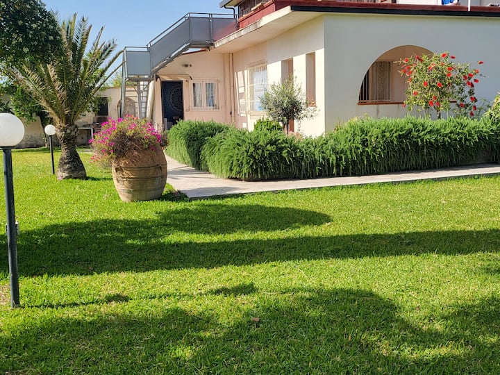Villa Aulè Nel Cuore Di Paestum - Paestum, Salerne, Italia