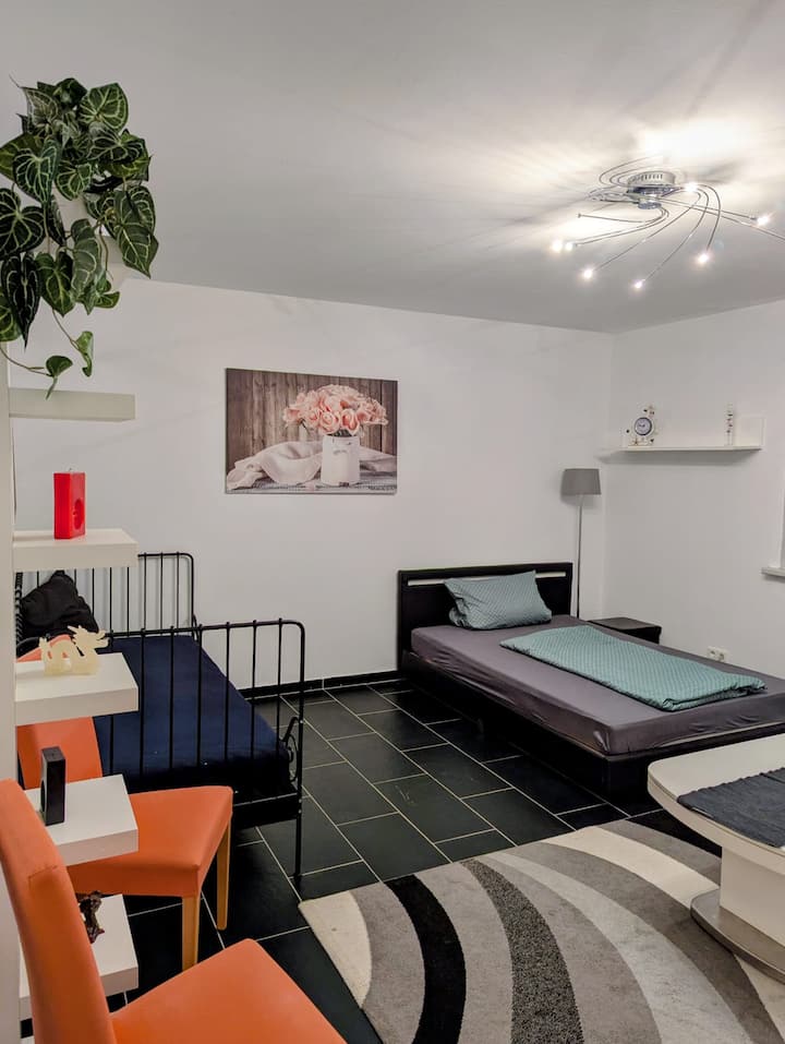 Geräumige 3 Zimmer Wohnung. - Neumünster