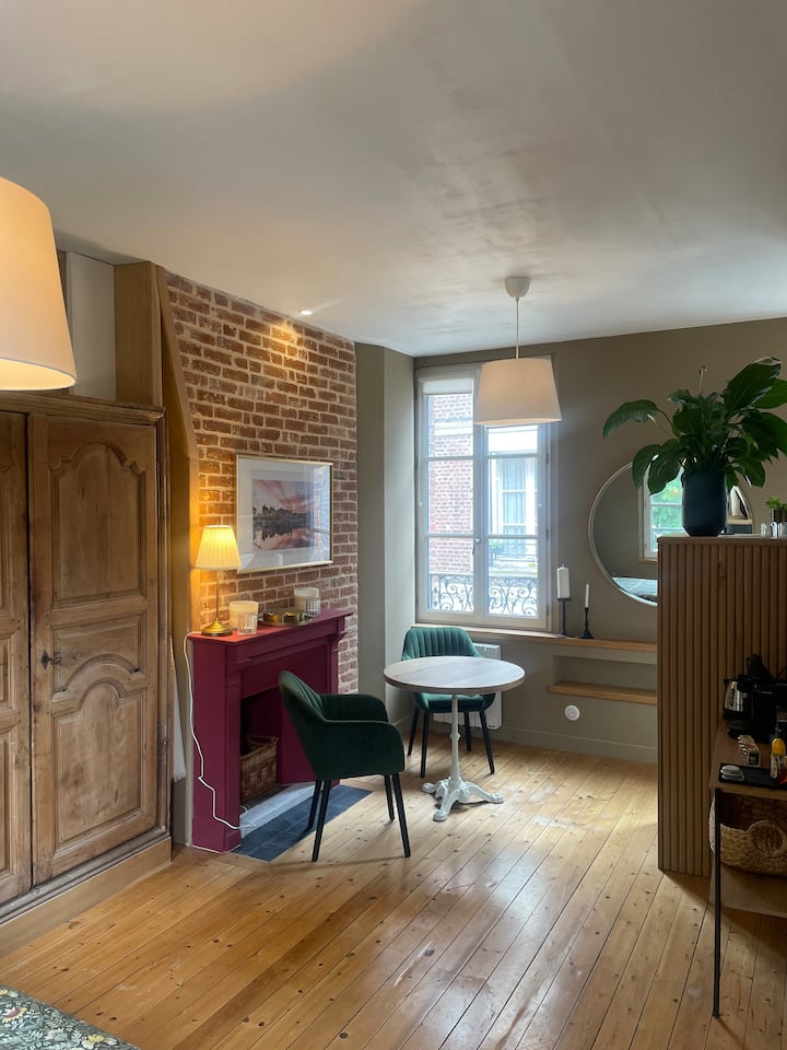 Studio De Charme Avec Vue Sur Le Vieux Bassin - ibis budget Honfleur Centre