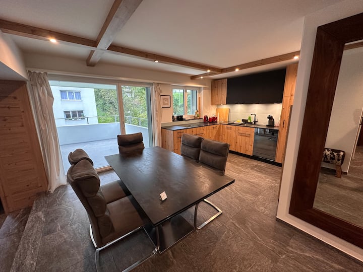 Spacious 2 Bedroom Apartment - Engelberg