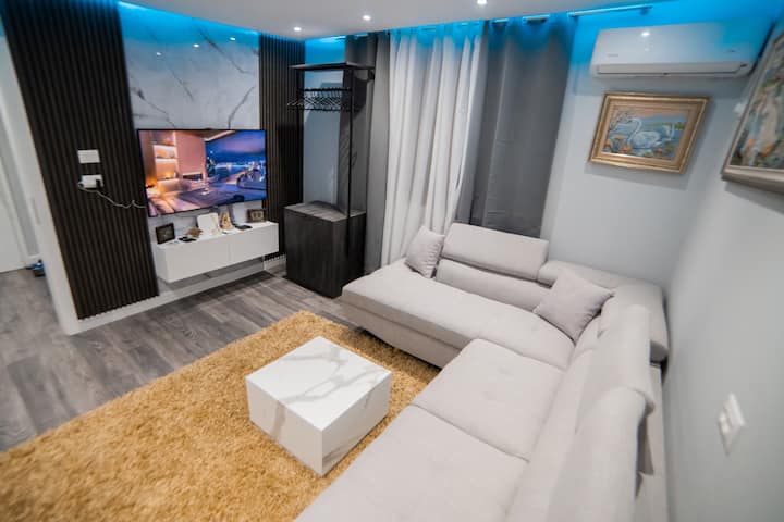 Luxury Apartment Center 21 - Tirana