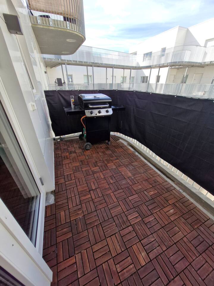 Fjőlskylduvæn íBúð - Islândia