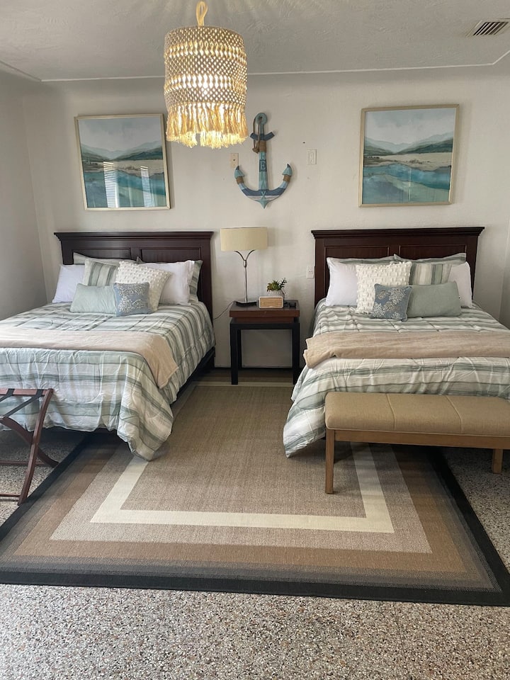 The Coastal Escape Penthouse - Daytona Beach, FL