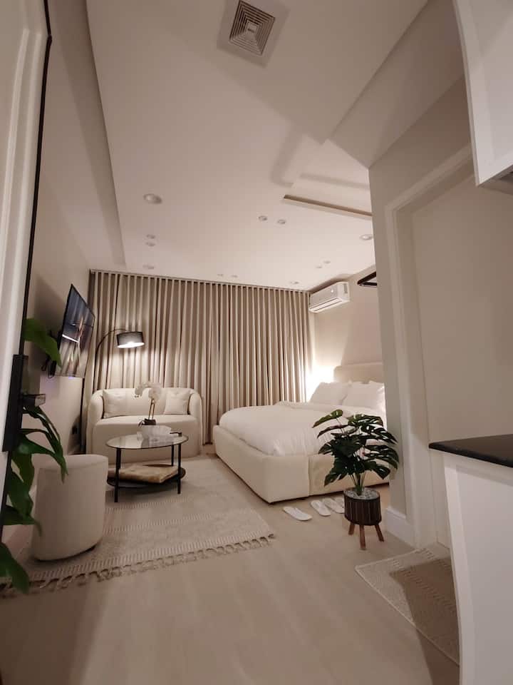 Elegant Studio With Self-entry (B16) - Riyadh