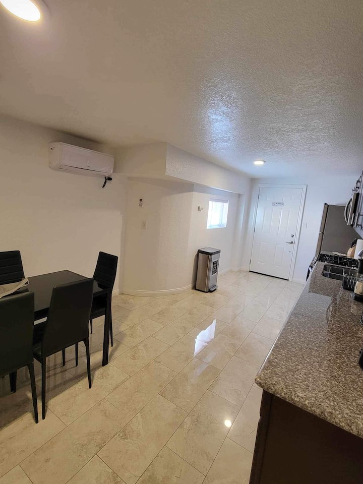 Anís Place - Las Vegas