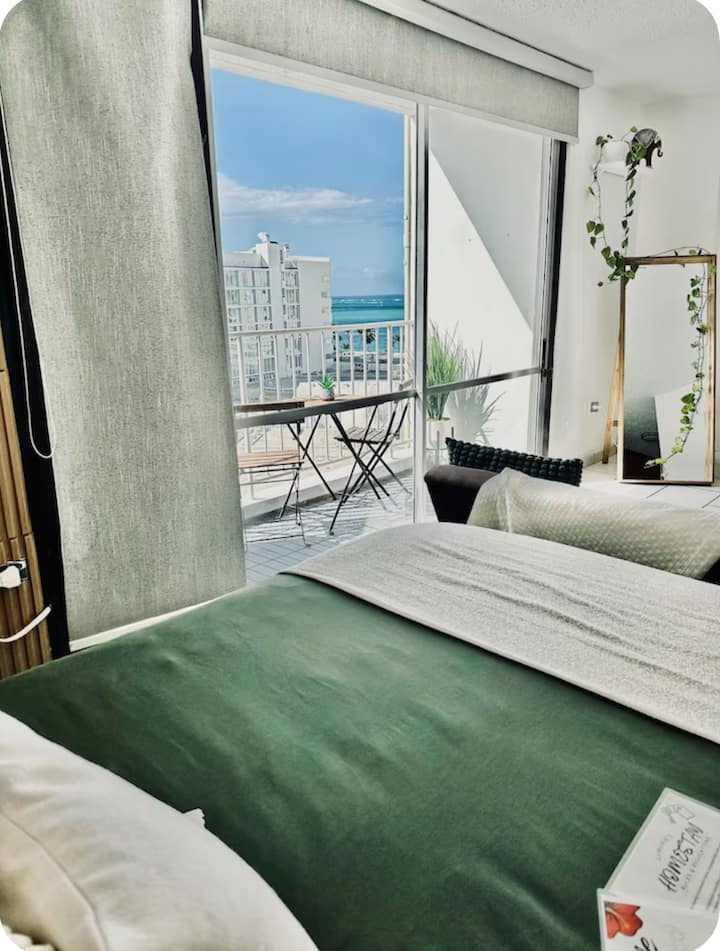 Front Beach Apartment - Puerto Rico