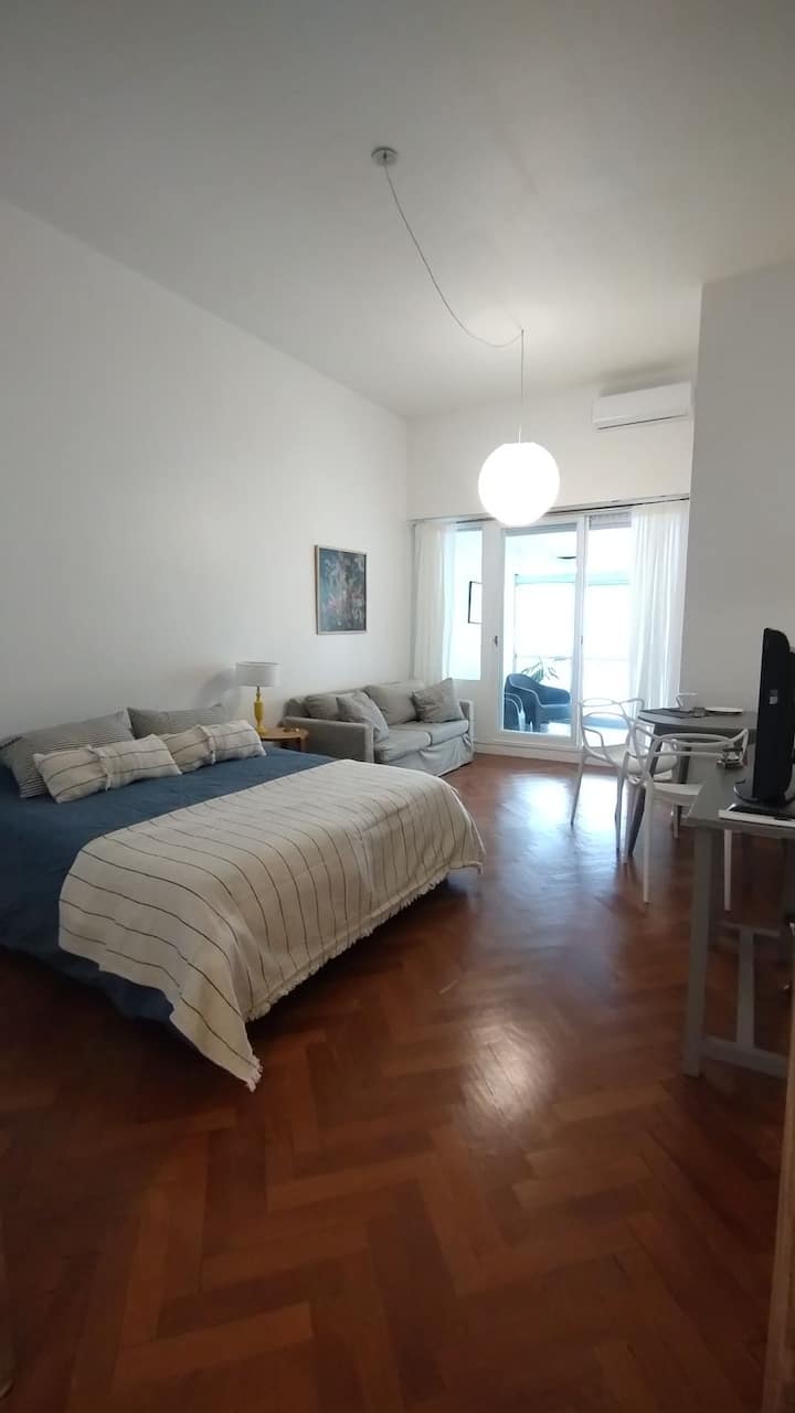 Departamento En Retiro Con Terraza. - Provincia de Buenos Aires