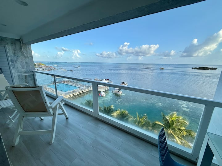 Lujoso Con Balcón Y Vista Al Mar, Playa Privada - San Andrés