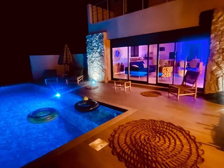 Villa « Casa Maredda » Bord De Mer Avec Piscine - Belgodère