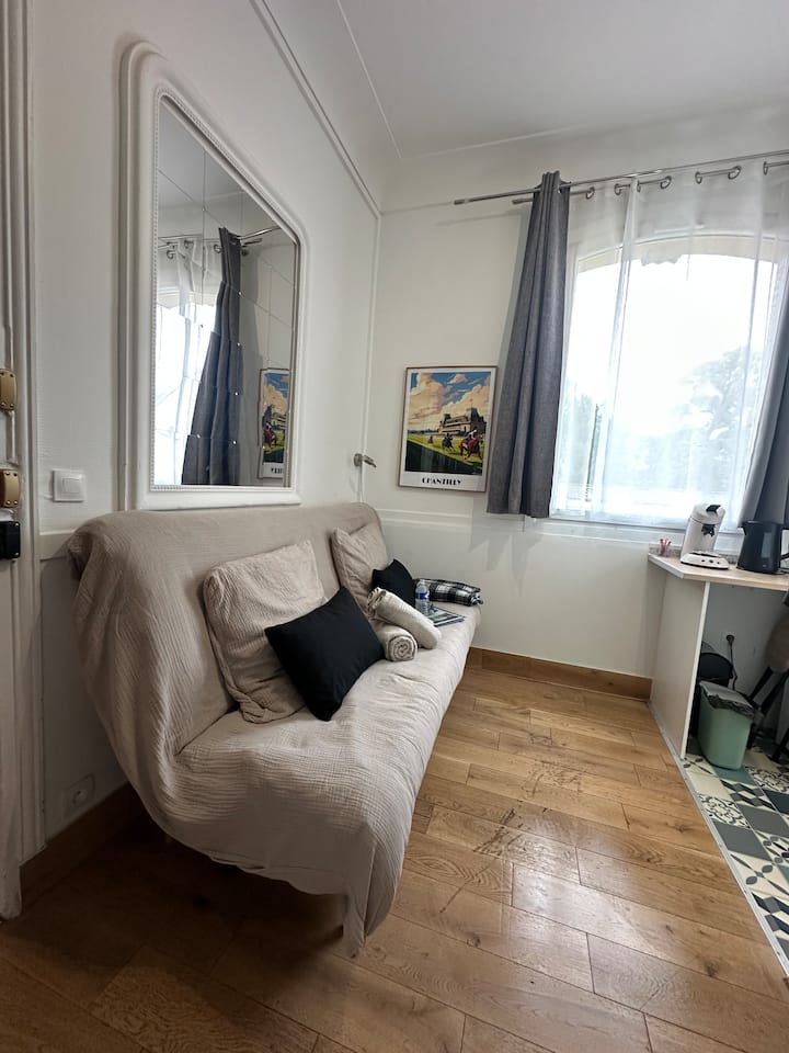 Petit Studio Center3minutes Dela Gare De Chantilly - Chantilly