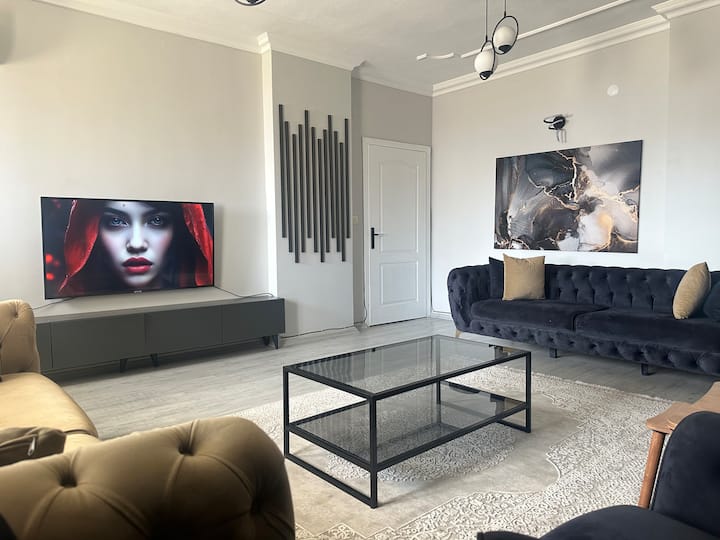 Midyat Merkezde Modern Daire (3+1 Ve 2 Klimalı) - Mardin