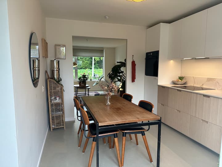 Lovely House In Green Area - Amsterdam